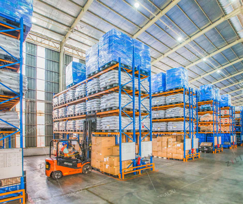 34ft Ceiling Height + 11 Loading Bays Klang Warehouse For Rent