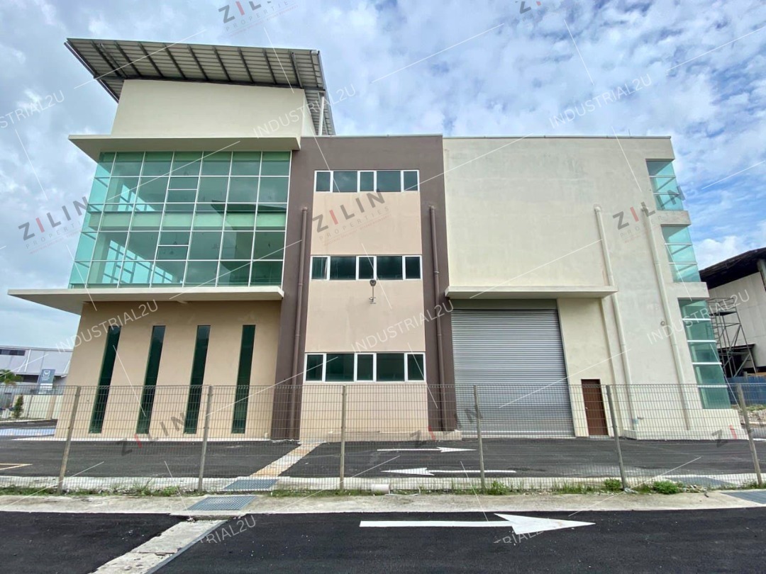 SEKSYEN 33 FACTORY FOR SALE | 莎亚南，工厂出售